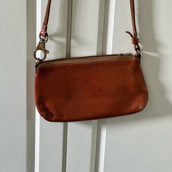 IL Bisonte | Bags | Il Bisonte Leather Salina Leather Shoulder Bag In ...